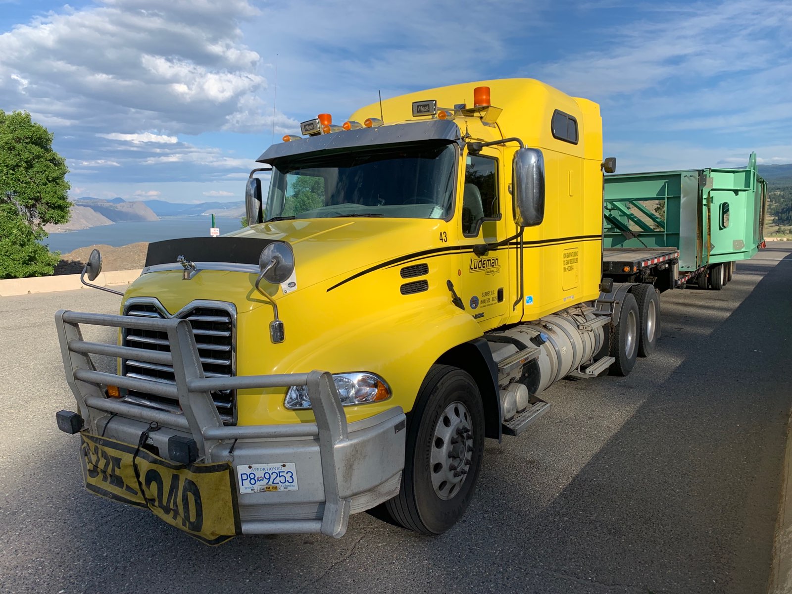 Heavy Load Hauling. Ludeman Trucking Ltd